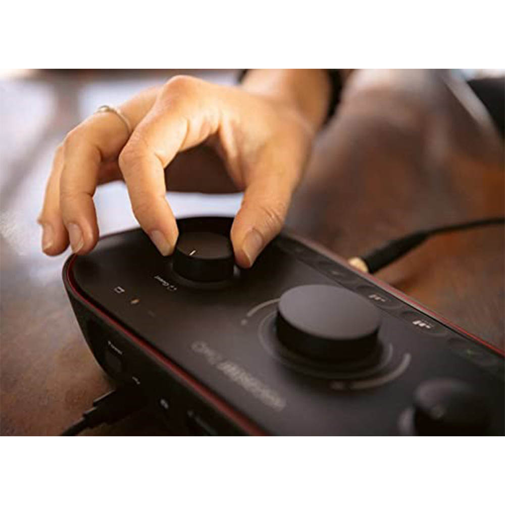 Focusrite Vocaster Two Podcasting Interface - Nhạc Cụ Tiến Mạnh