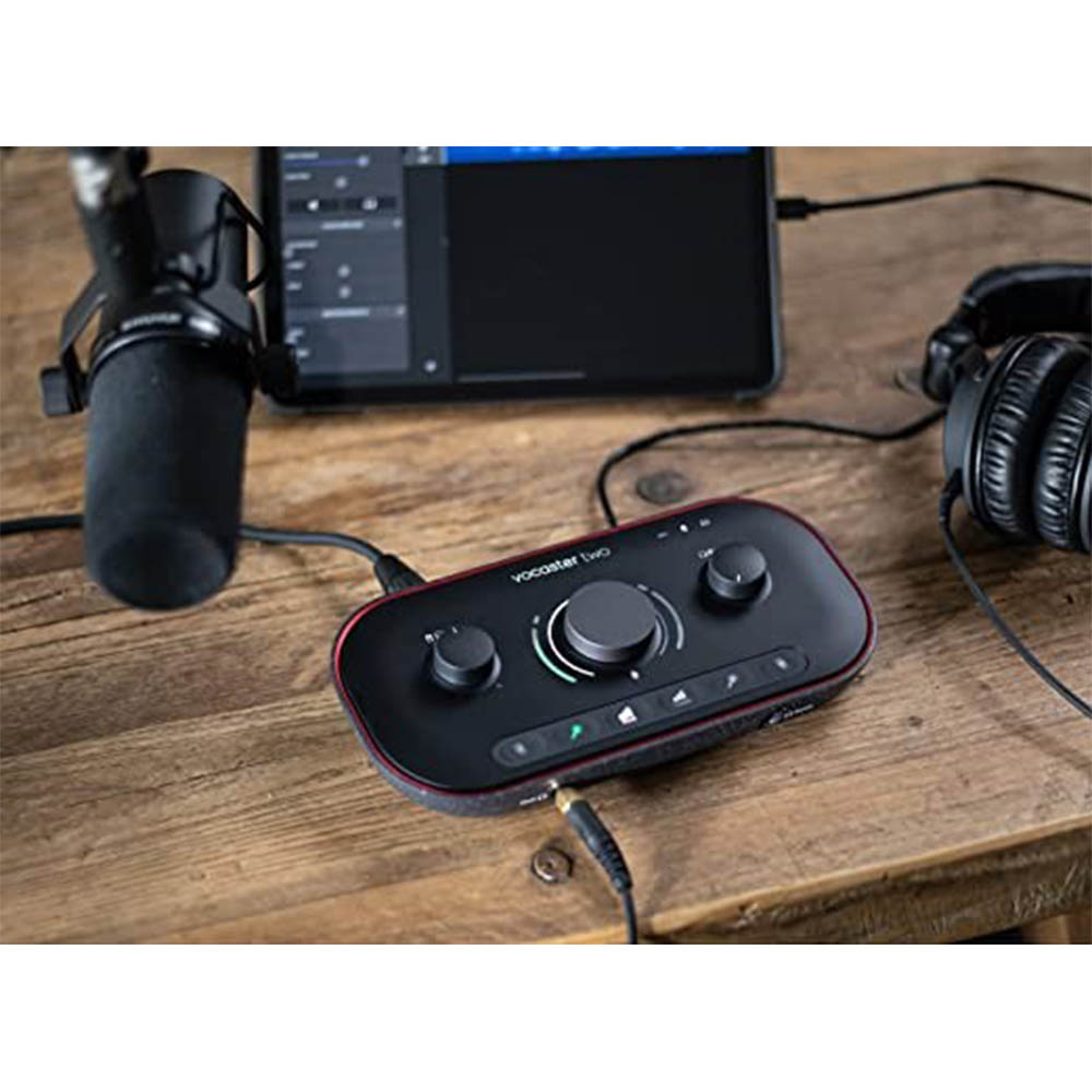 Focusrite Vocaster Two Podcasting Interface - Nhạc Cụ Tiến Mạnh