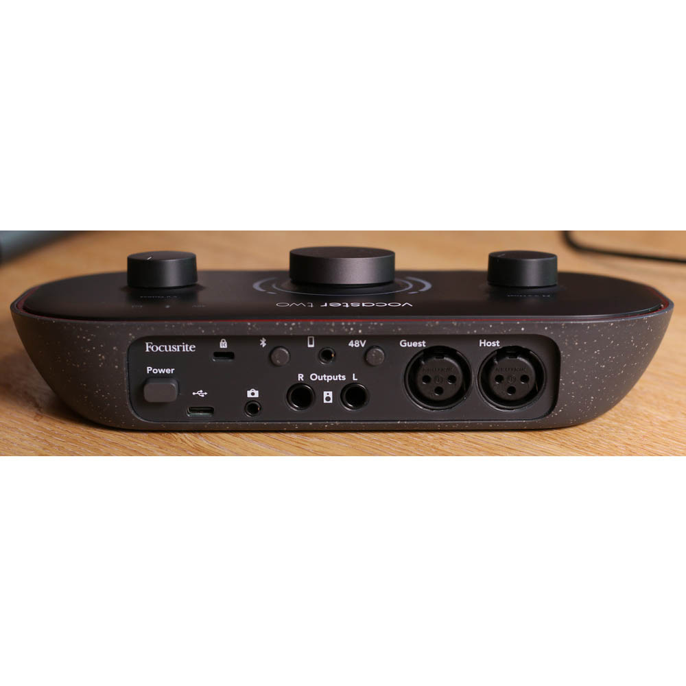 Focusrite Vocaster Two Studio Podcasting Interface - Nhạc Cụ Tiến Mạnh